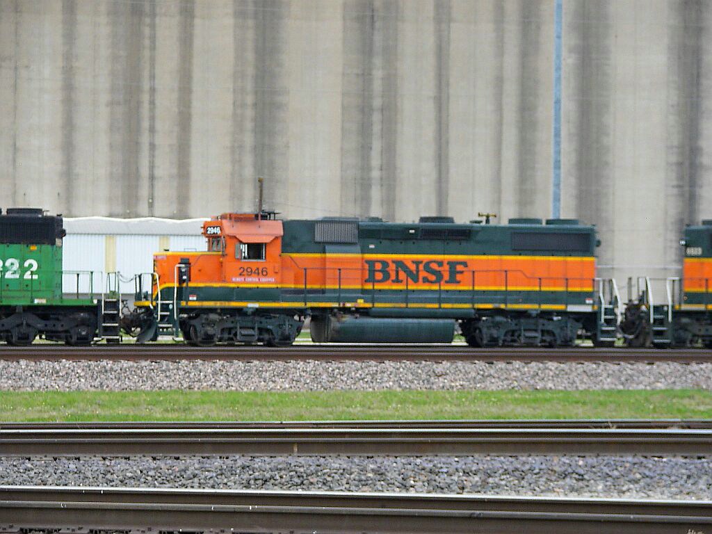 BNSF 2946